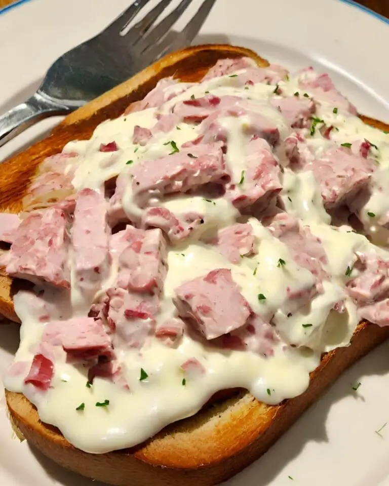 Creamed Chipped Beef on Toast: Easy Classic Recipe